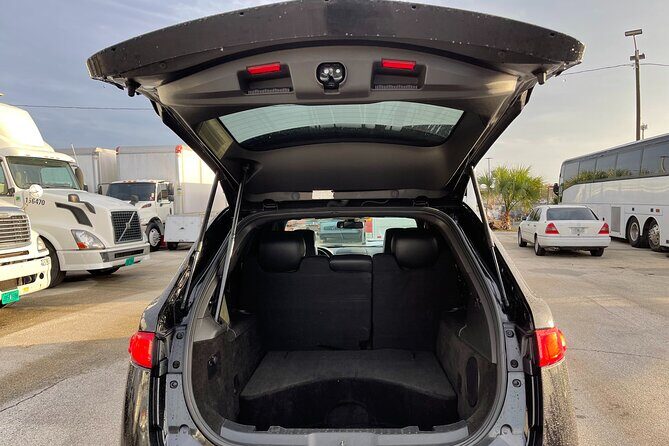 Orlando Airport MCO to Port Canaveral Luxury Sedan - The Sum Up: A Solid Choice for a Stress-Free Start or Finish