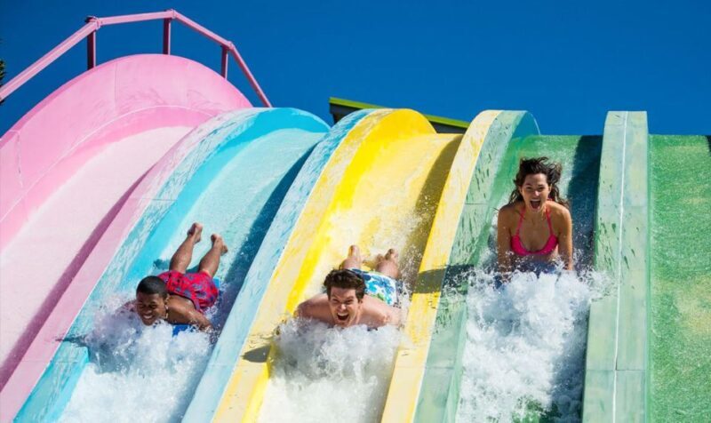 Orlando: Aquatica Water Park Admission Ticket - Who Should Consider This Experience?