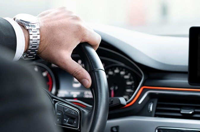 Orlando MCO To or From Convention Center Mercedes Sprinter 14 PAX - Real Traveler Perspectives and Practical Tips