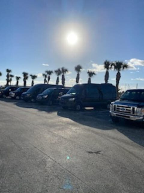Orlando: SeaWorld Shuttle Service - What Real Customers Say
