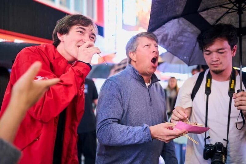 Osaka: 2-Hour Nightlife District & Street Food Walking Tour - Key Points