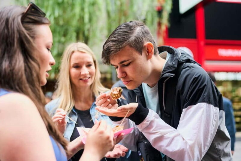 Osaka: 2-Hour Nightlife District & Street Food Walking Tour - Exploring Osaka’s Food and Market Scene