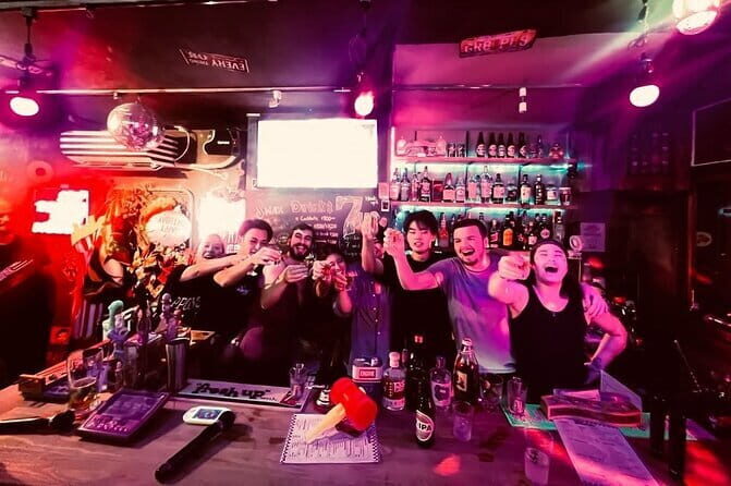 Osaka American village Bar hopping tour - A Complete Look at the Osaka American Village Bar Hopping Tour