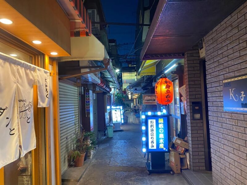 Osaka: Bar hopping tour of Juso - 3 drinks & foods included - FAQ