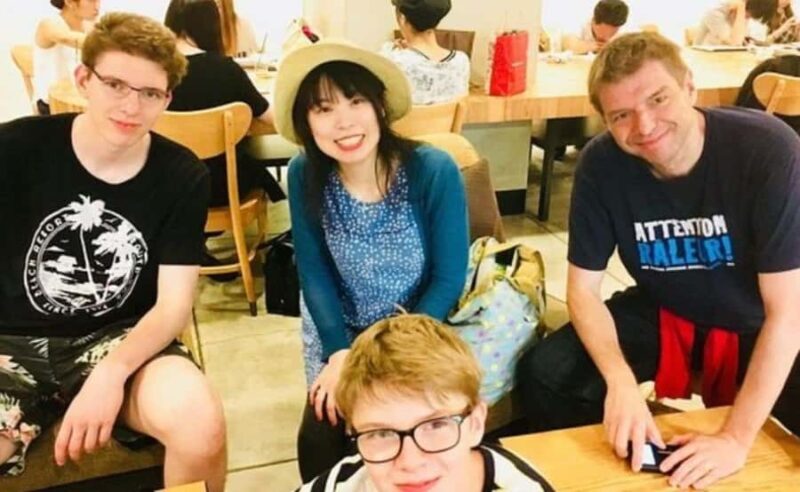 Osaka : Best Food tour with a Guide - Overview and What to Expect