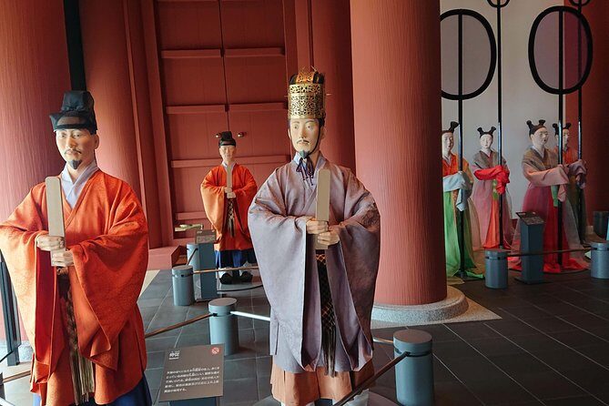 Osaka Castle & Dotonbori Lively One-Day Walking Tour - Discovering Osaka with a Focus on Key Sights