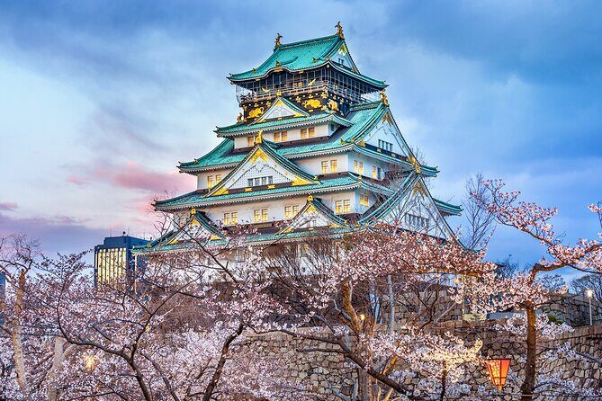 Osaka Castle Guided Tour: Interior, Museum & Gardens - Key Points