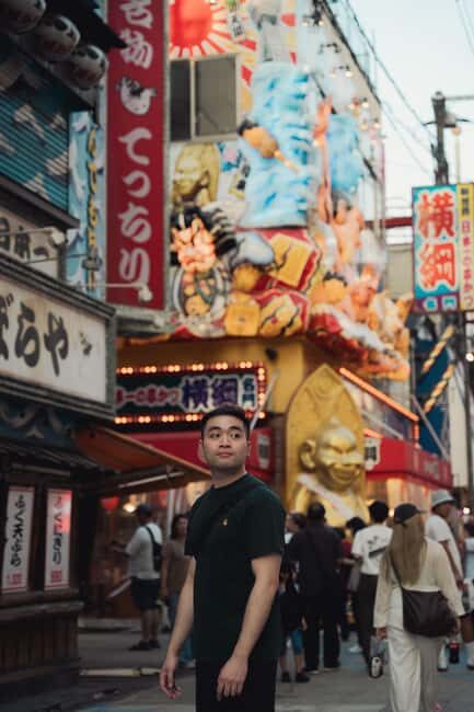Osaka: Cinematic Photoshoot with Professional Photographer - An In-Depth Look at the Experience