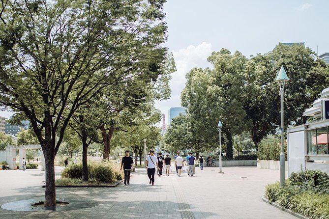 Osaka Day Trip from Kyoto with a Local: Private & Personalized - Shinsekai and Tsutenkaku Tower: A Retro Revival