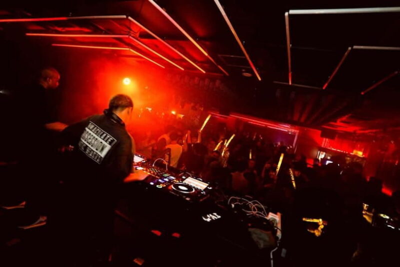 Osaka Dotonbori:GIRAFFE Nightclub Ticket & VIP (For Foreign) - Practical Tips & Important Info