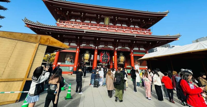 Osaka: Enjoy Street Food & Shopping in Dotonbori - Discovering Dotonbori: Osaka’s Heart of Food and Fun