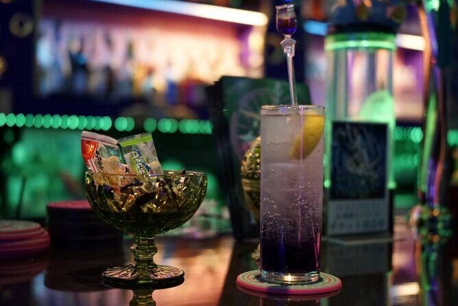 Osaka Farplane Parco Bar Admission Ticket with drink for foreign - The Setting: A Visual Feast