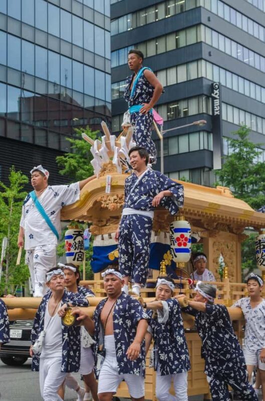 Osaka: From History to Religion and local wonders - Walking Through Osaka Castle and Its Surroundings