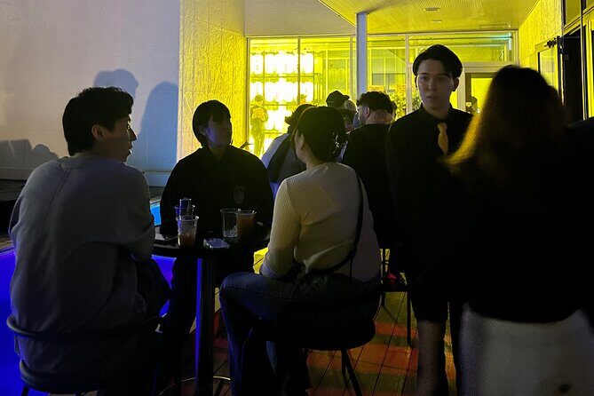 Osaka Giraffe Club Night Tour - Who Should Consider This Tour?