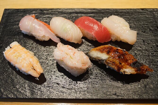 Osaka Hidden Art Gallery and Local Lunch Tour - The Sum Up