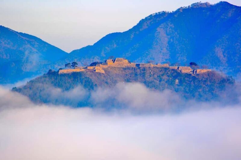 Osaka: Hyogo Day Trip with Ritsunkyo Gorge & Izushi - Key Points