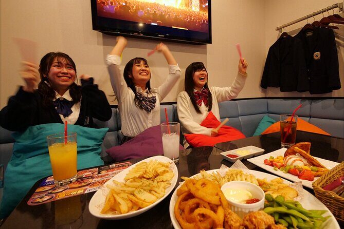 Osaka Karaoke room for 2 Hours with Set Menu and Unlimited Drinks - Key Points