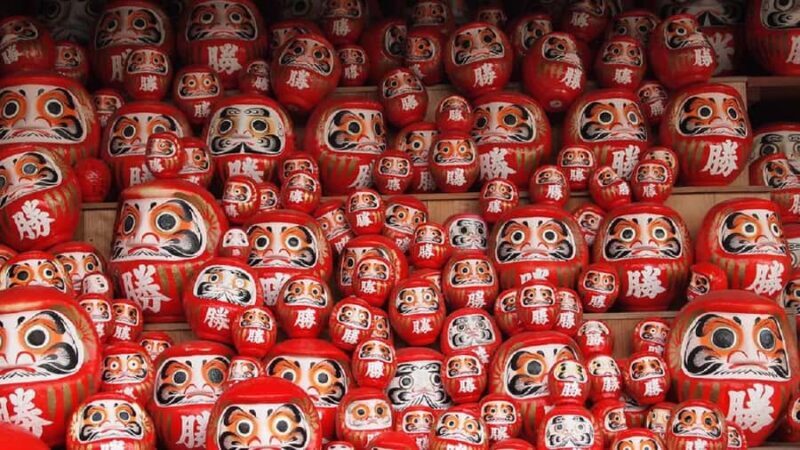 Osaka: Katsuoji Temple Guided Tour with Bus Transfer - Key Points