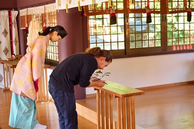 Osaka Kudara Temple Ruin Prayer Tour with Ema Omamori - Who this tour is best for