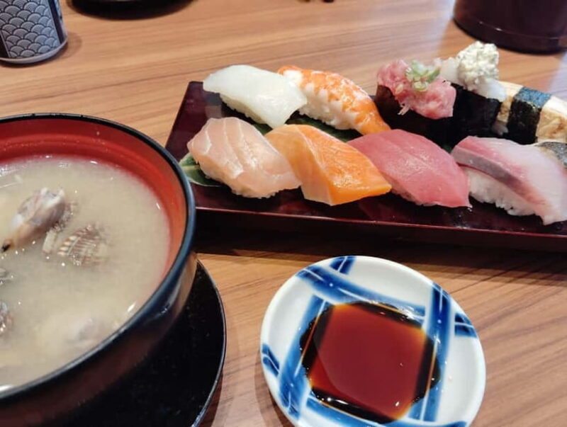 Osaka: Kuromon Market 1.5-Hour Seafood & Street Food Tour - Practical Details: What You Need to Know