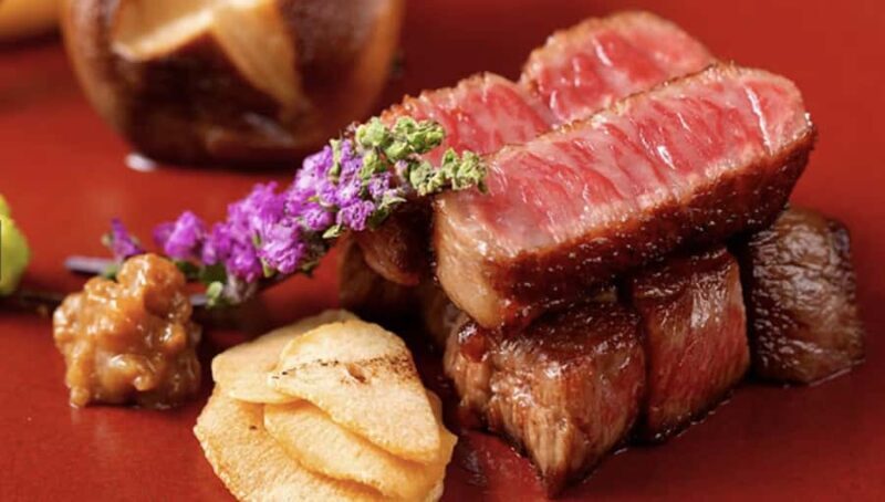 Osaka Kuromon: Reservation World-Class Kobe Beef Teppanyaki - Key Points