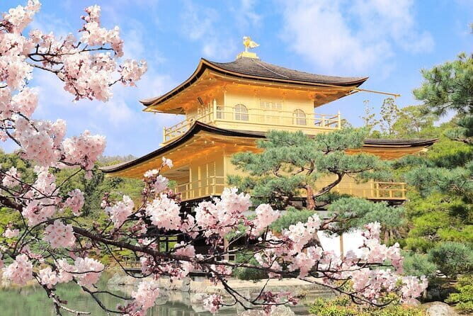 Osaka & Kyoto Highlights Tour with Traditional Kimono Experience - Kinkakuji Temple: The Golden Pavilion