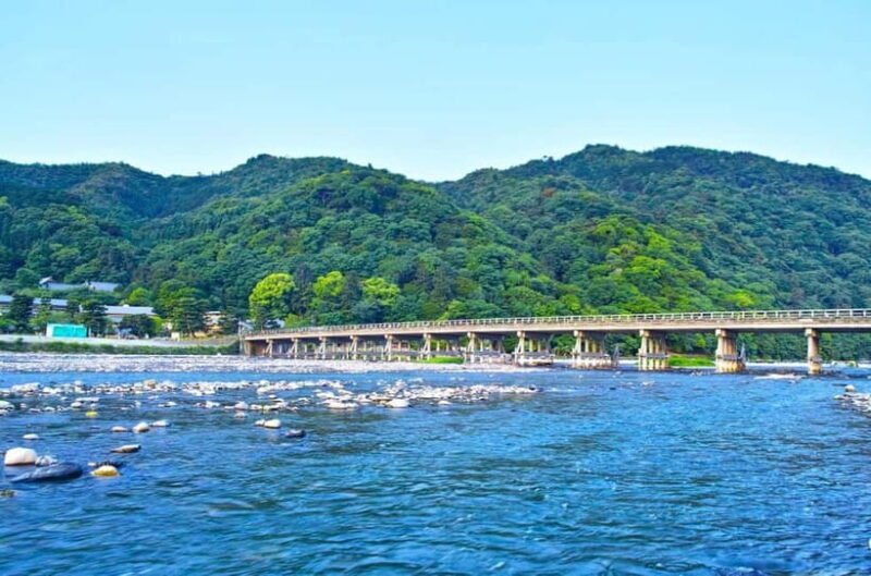 Osaka/Kyoto: Katsuoji, Kinkakuji, Arashiyama 1-Day Bus Tour - Key Points