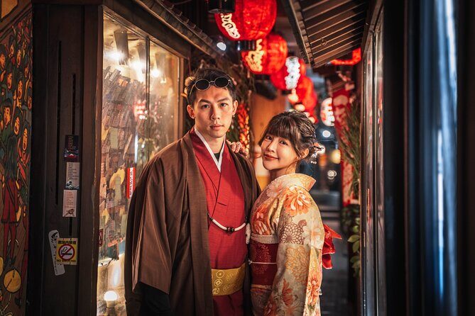 Osaka Memories Personalized Photo Tour with Local Photographer - Key Points