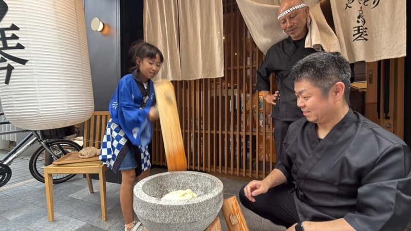 Osaka: Mochi-Making Experience with Yakitori Meal - Key Points