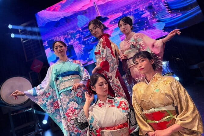 Osaka Night Fusion Japanese Entertainment Show - What You Can Expect from the Osaka Night Fusion Show