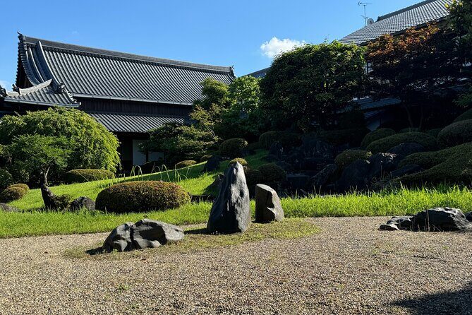 Osaka: Oldest Temple: Shitennoji 1,400-Year Private Guided Tour - An In-Depth Look at the Tour
