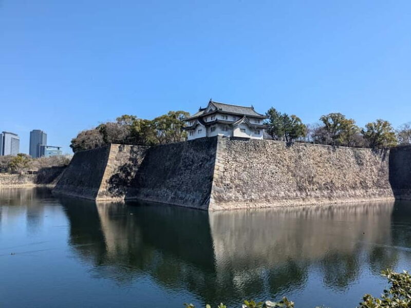 Osaka: Osaka Castle Guided Tour with Local Guide - Key Points