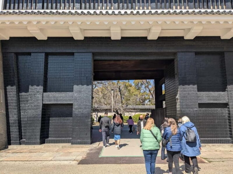 Osaka: Osaka Castle Guided Tour with Local Guide - Who Will Appreciate This Tour?