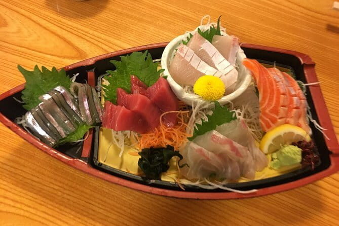 Osaka: Private Food Tour & Bar Hopping in Namba - Key Points