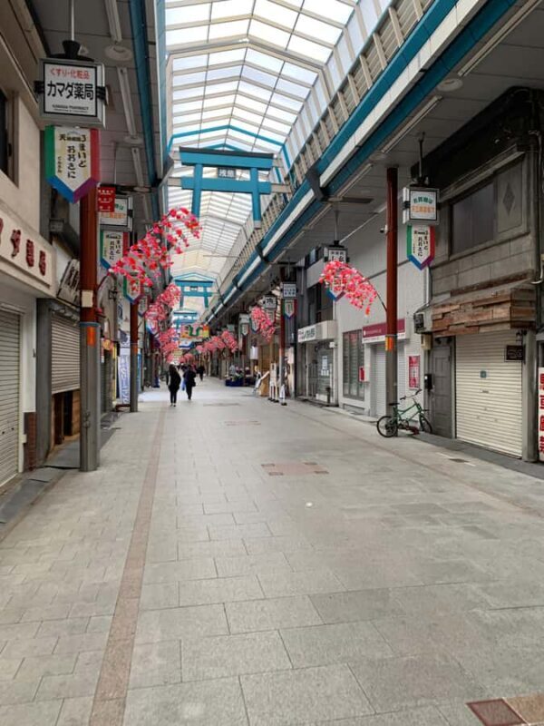 Osaka: Private Walking Tour with a Spanish-Speaking Guide - Final Thoughts: Who Is This Tour Best For?