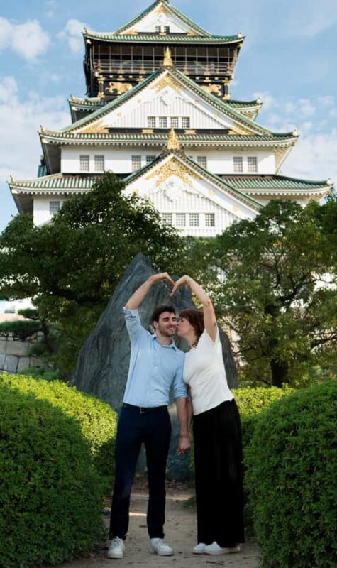 Osaka: Romantic Couple Photoshoot at Osaka Castle - Key Points