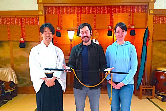 Osaka: Samurai Sword Experience at Historic Kzu Shrine - An Overview of the Experience