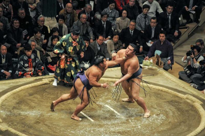 Osaka: Sumo Tournament with Guide & Assigned Reserved Seat - A Well-Structured Day in Osaka: Sights, Sounds, and Sumo