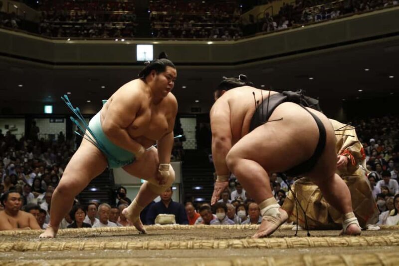 Osaka: Sumo Wrestling Tournament with Chair Seat Tickets - Why This Tour Works Well