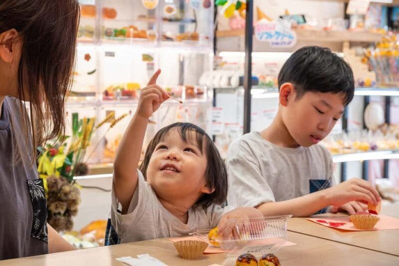 Osaka: Takoyaki Keychain-Making Workshop - What Is the Osaka Takoyaki Keychain Workshop?