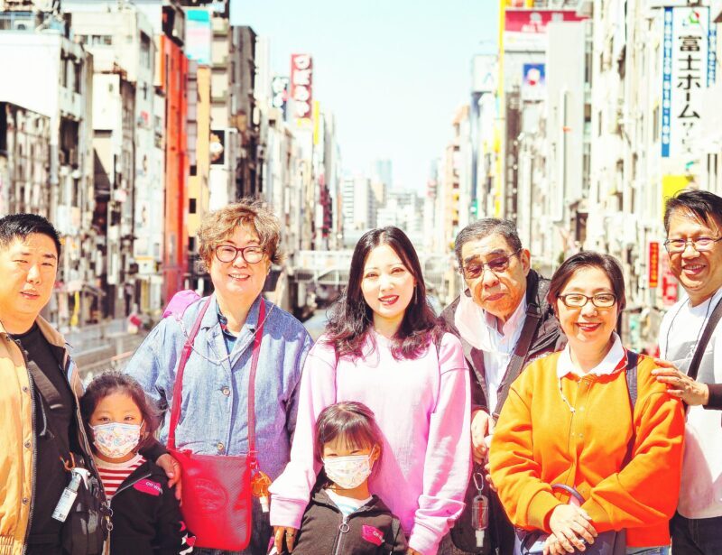 Osaka Taxi Tour by Ivy Leaguer Photographer & Licensed Guide - A Closer Look at the Osaka Taxi Tour