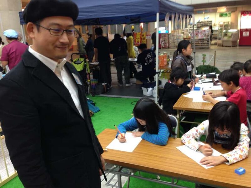 Osaka: Tezuka Museum & Pro Artists Manga Drawing Workshop - Who Should Consider This Tour?