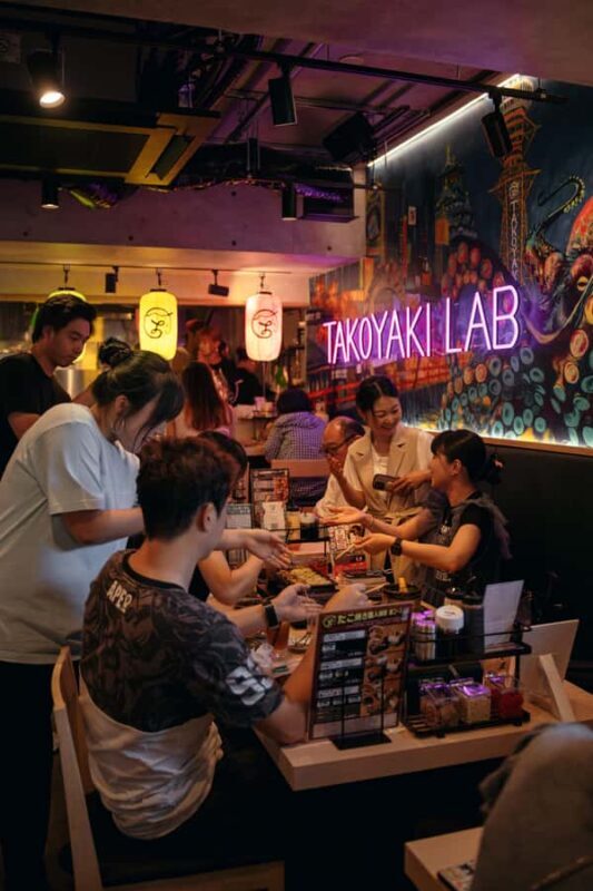 Osaka17 tastes Takoyaki making all you can eat and drink - Practical Considerations