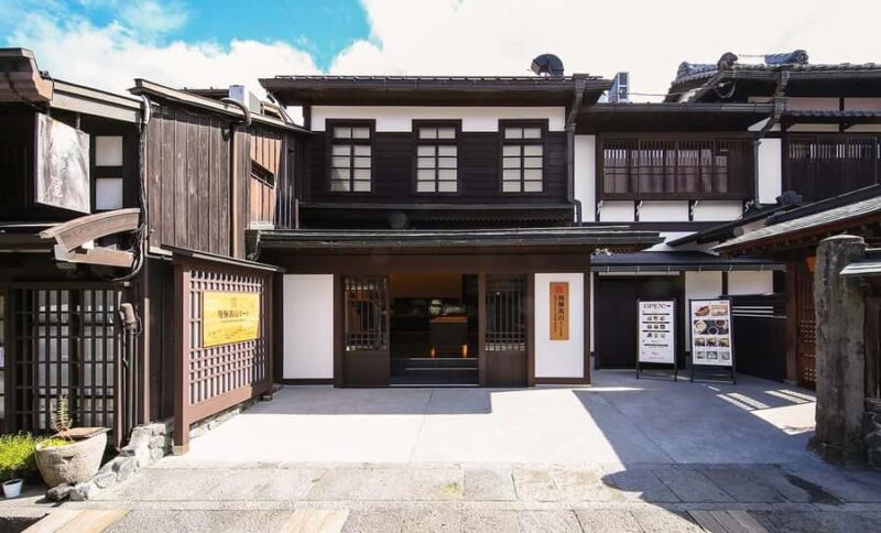 Osaka3-day trip from Osaka to Shirakawa-go - How This Tour Balances Cost and Value