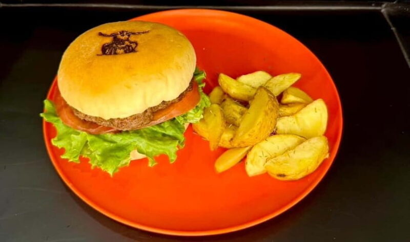 Osaka:SUMO BEATS SHOWCASE: Taiko Drum and Wagyu burger! - Key Points