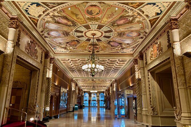 Oscar History and Film Set Studio Tour at the Biltmore Hotel - Key Points