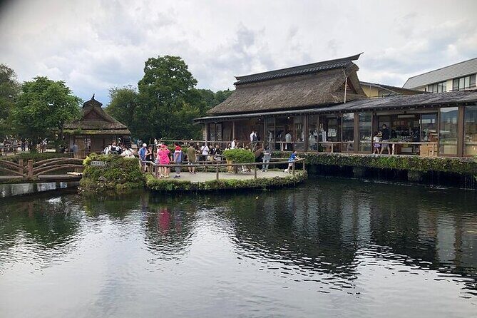 Oshino Hakkai and Kitaguchi Hongu Fuji Sengen Shrine Guided Tour - Exploring Oshino Hakkai