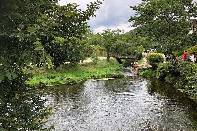 Oshino Hakkai and Kitaguchi Hongu Fuji Sengen Shrine Guided Tour - Whats Included and Whats Not