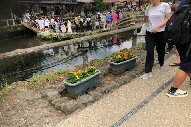 Oshino Hakkai and Kitaguchi Hongu Fuji Sengen Shrine Guided Tour - FAQs