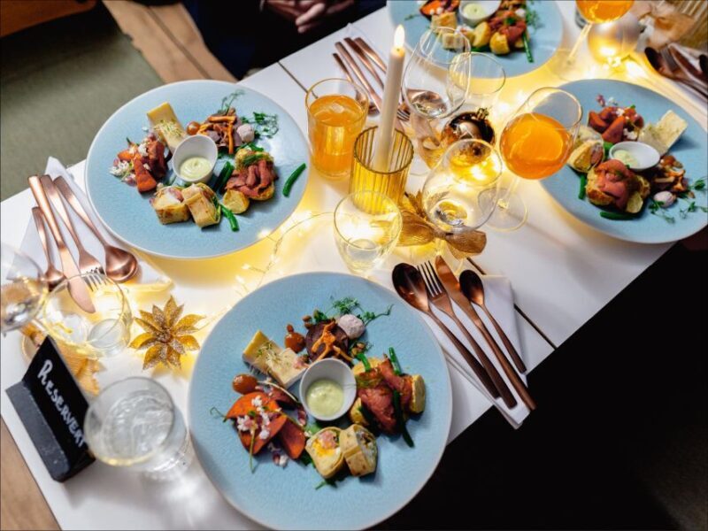 Oslo: 3-course Dinner Cruise in the Oslofjord - The Experience for Different Types of Travelers